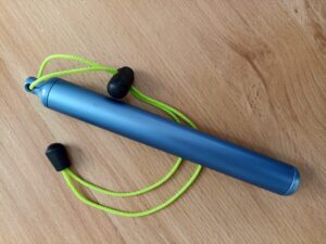 Underwater noise maker | Should you get one? - Snorkel Things