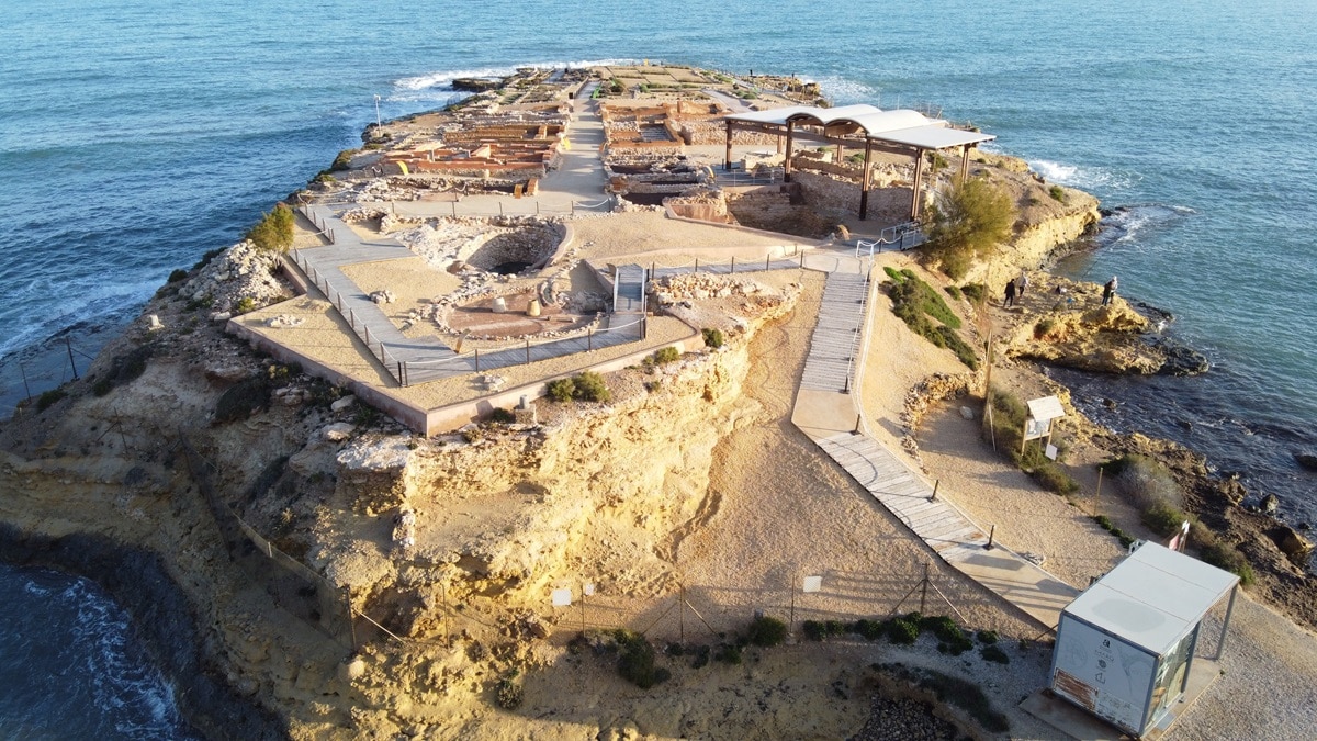 Baños de la Reina in El Campello | Snorkel, Archaeology & More - Snorkel Things